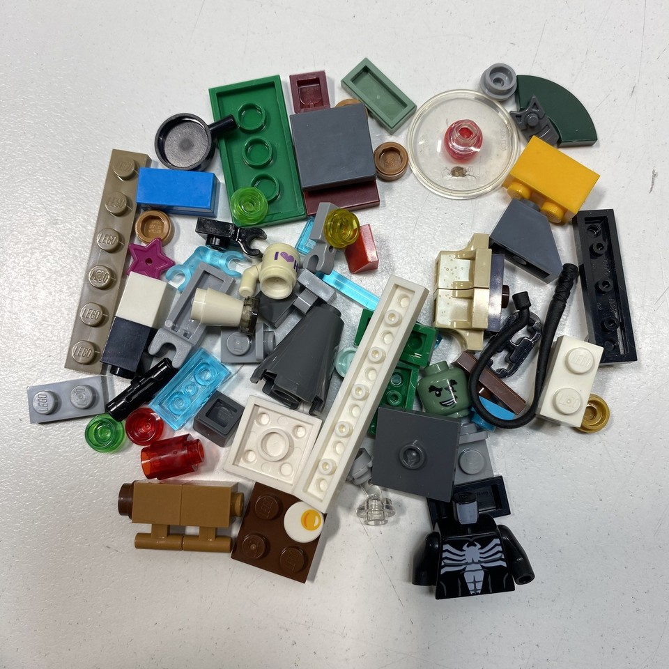 Mixed Lego Minifigure Parts & Accessories Bundle (6x9 Bag) | eBay
