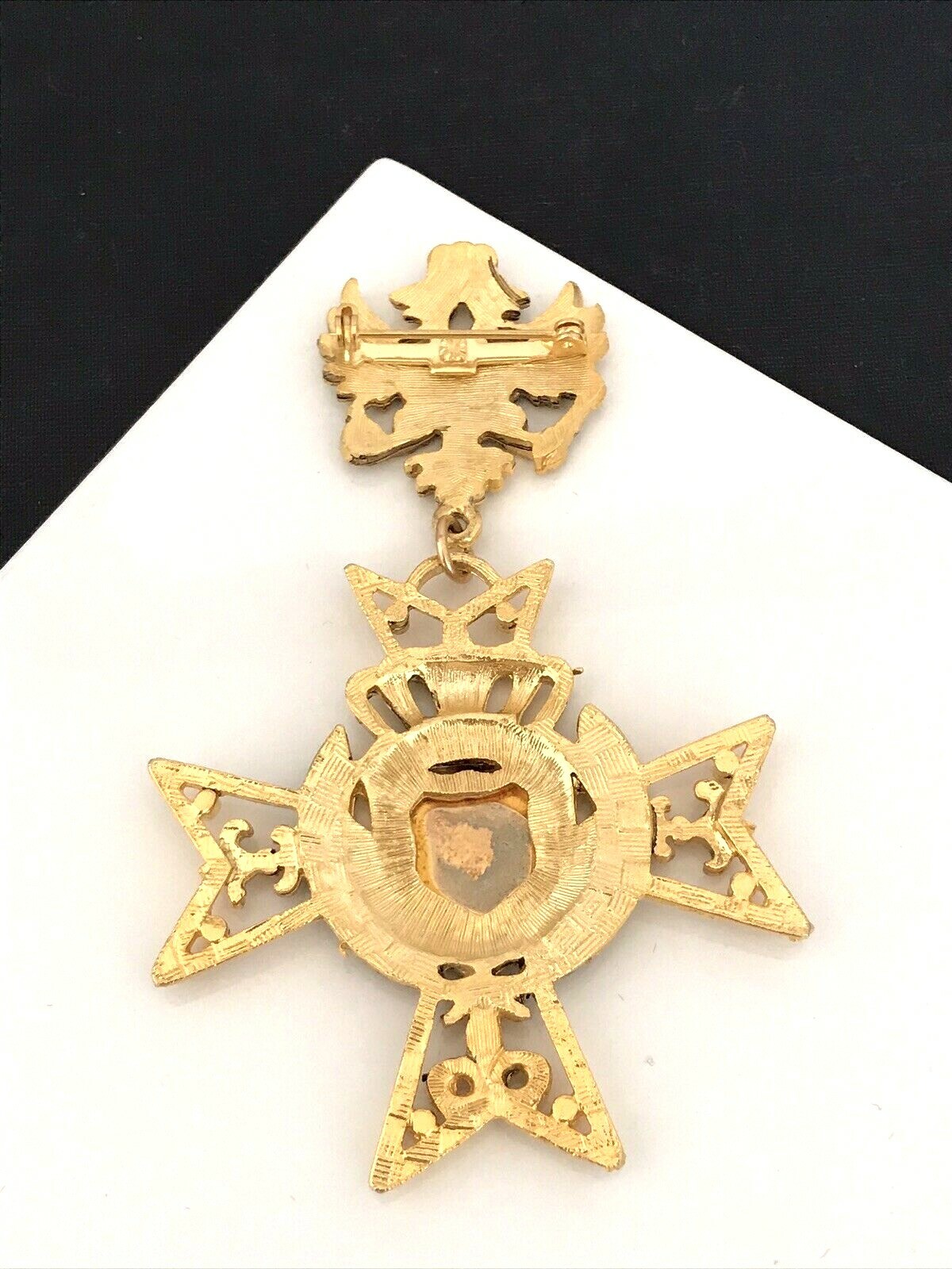 Vintage Maltese Cross Pin Coat of Arms Medal RARE Ena… - Gem