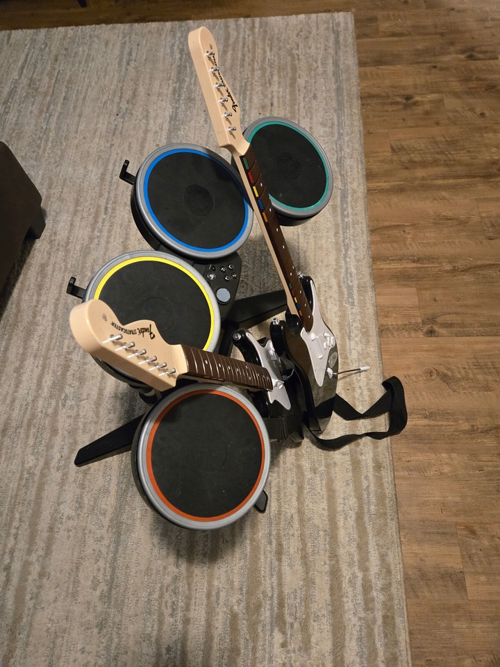 PS5 PS4 Complete TESTED Rock Band 4 Band Bundle Guitar Drums *Same Day ...