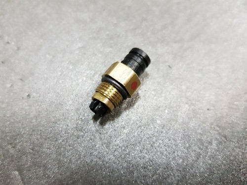 Genuine Mercedes W222 W221 W212 W205 compressor connector A2213280065 ...
