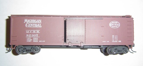 Lot #1451 HO No.82307 Michigan Central Double Sheath Boxcar Train ...