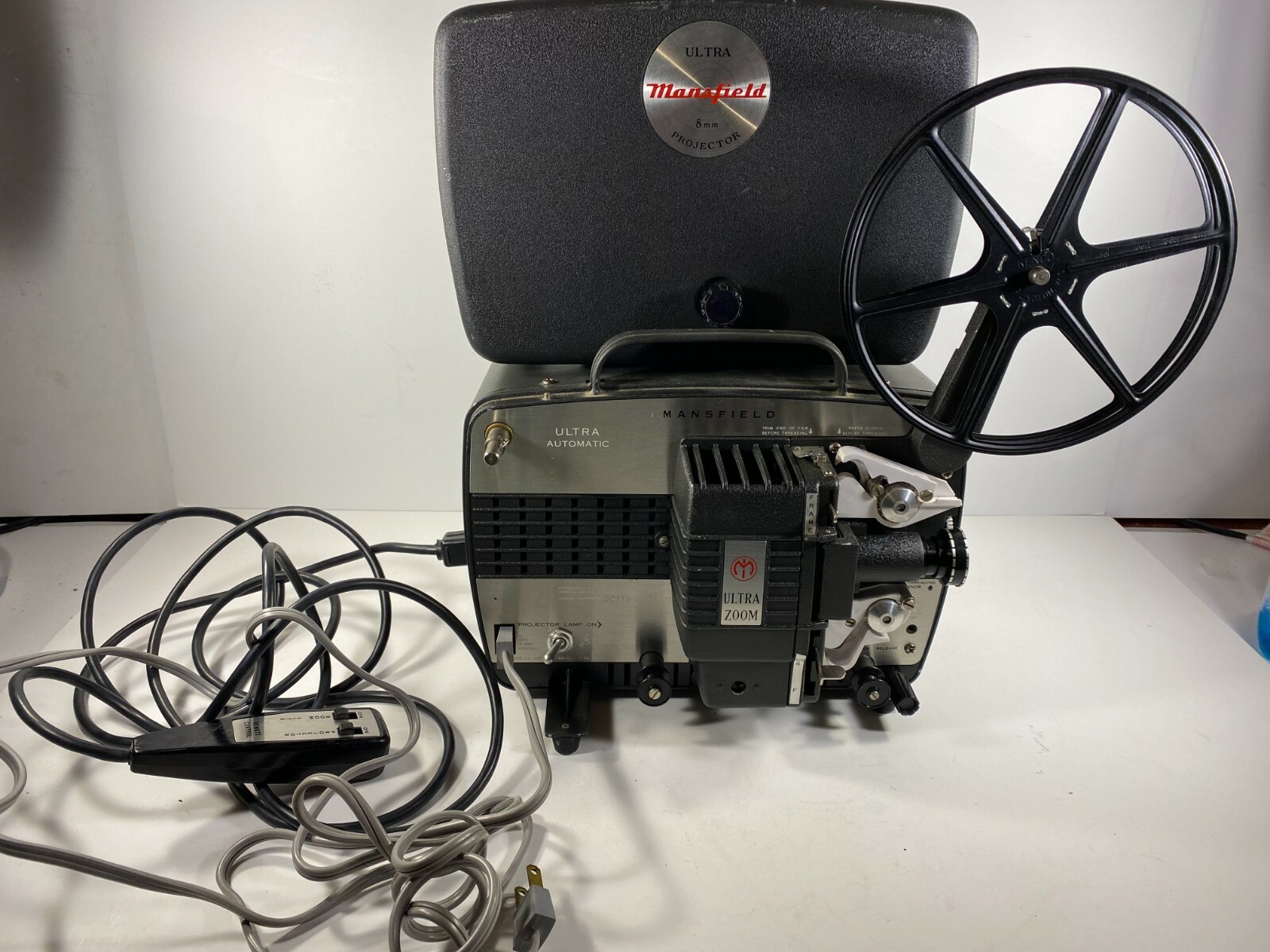 Mansfield Ultra Automatic Zoom 8MM Film Projector Movie Remote Bulb ...