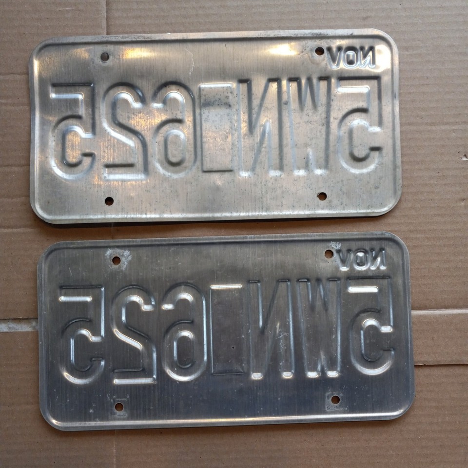 PAIR 2019 Missouri License Plates - "5WN 625" NOV F Stickers BLUEBIRD ...