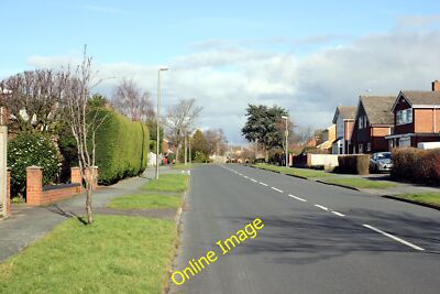 Photo 12x8 Rowcliffe Avenue, Lache Eccleston/SJ4062 Wikipedia ://en.w ...