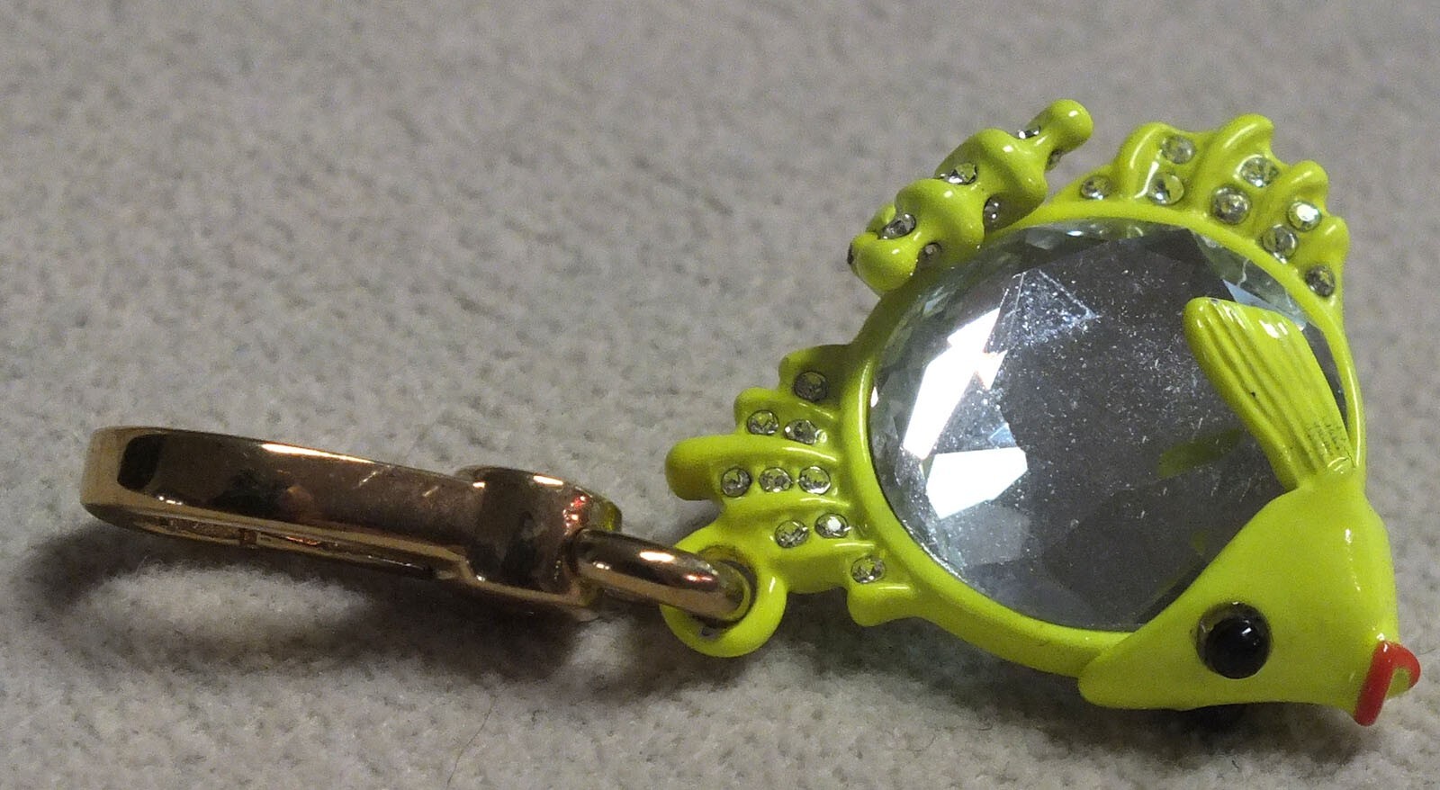 Rare Juicy Couture Crystal Gem Green Fish Gold Tone B… - Gem
