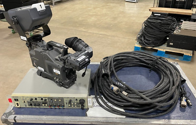 Sony DXC-D30WS Camera w/ CCU, Eyepiece, Monitor and VTR Cable | eBay