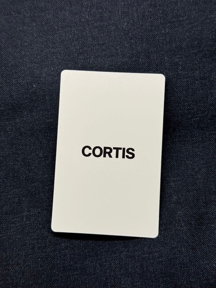 Cortis Martin target US Photocard PC Photo card Tradingcard with case ...