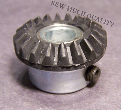 GEAR Vertical Shaft Right Bottom # 174204 Singer 649 + | eBay