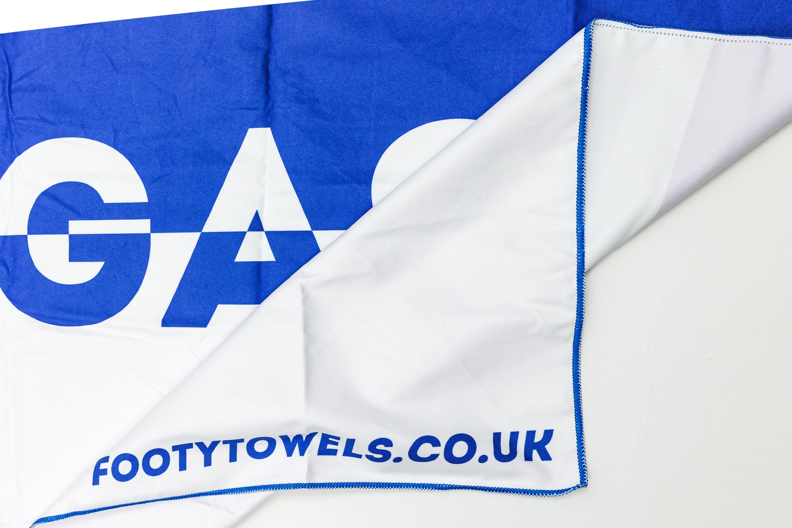 Bristol Rovers - Up the Gas microfibre beach towel with towel bag BRFC ...