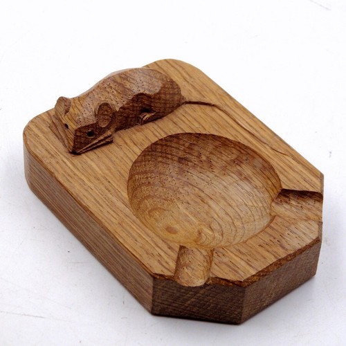 MOUSEMAN Robert Thompson Adzed Oak ASHTRAY | eBay UK
