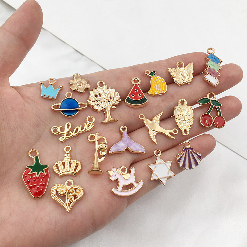 50/150Pcs Mixed Cute Enamel Charms Pendant Bracelet Neacklace For ...
