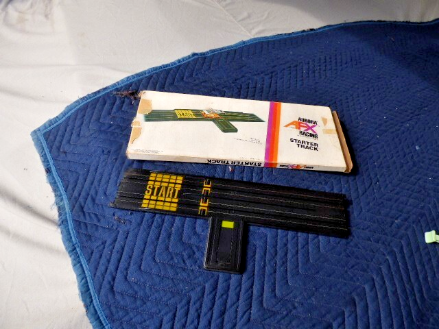 AFX Aurora THUNDERJET 500 15 INCH STARTER LINE TRACK HO SLOT CARS | eBay