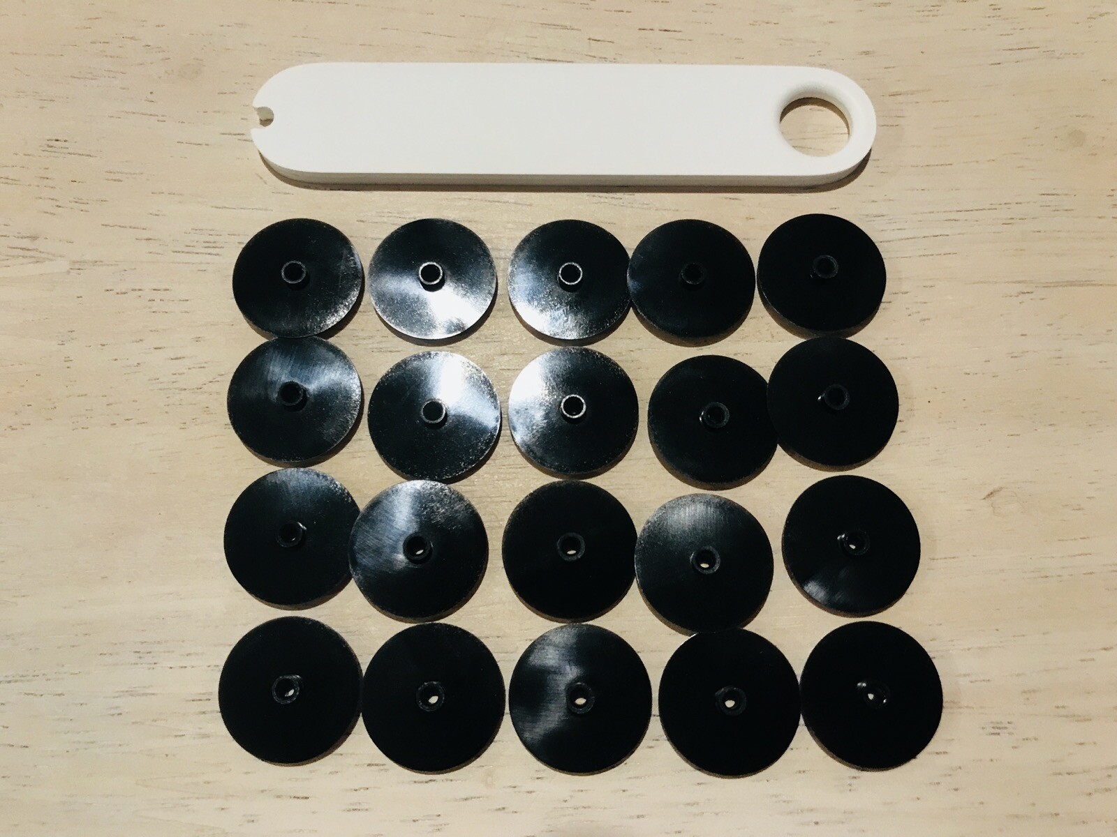 Apple iMac LCD pizza cutter display removal tool with 20 Wheels | eBay