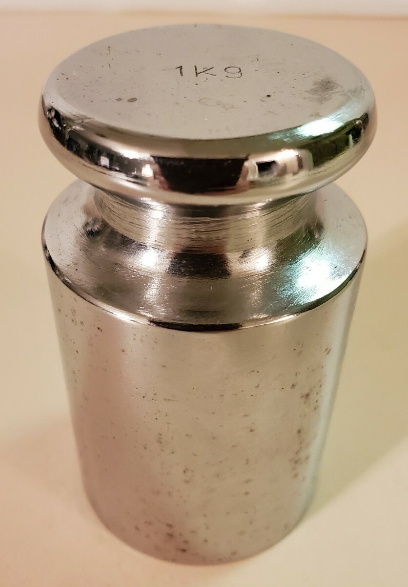 Stainless steel Scale Weight 1Kg. Calibration Weight Scale 1000Gm ...