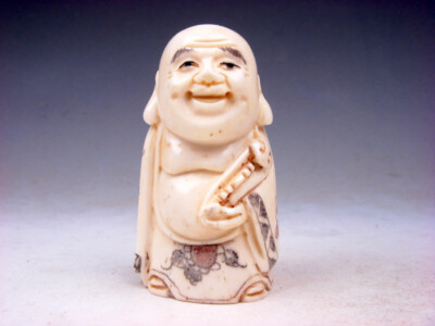 2.5" Japanese Highly Detailed Hand Crafted Netsuke Buddha Holds Ru-Yi ...