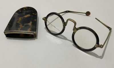 Optical - Antique Chinese