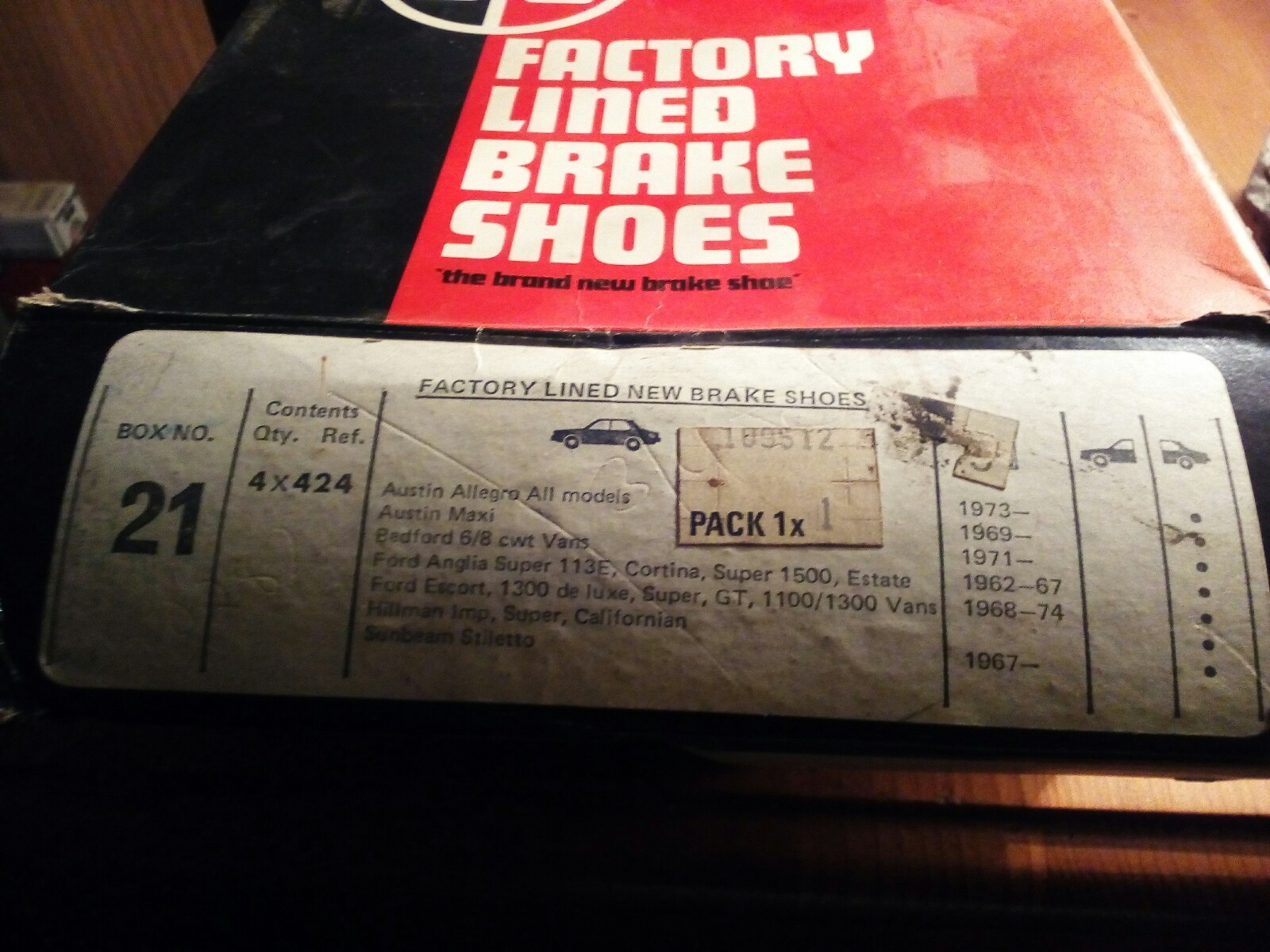 FORD ANGLIA ESCORT, Mk1, Deluxe, Super, GT, Rear Brake Shoes Set (1968 ...