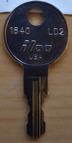 A15 key 1 NEW KEY FOR HUSKY TOOL BOX Home Depot KEYS CODE A15 toolbox ...