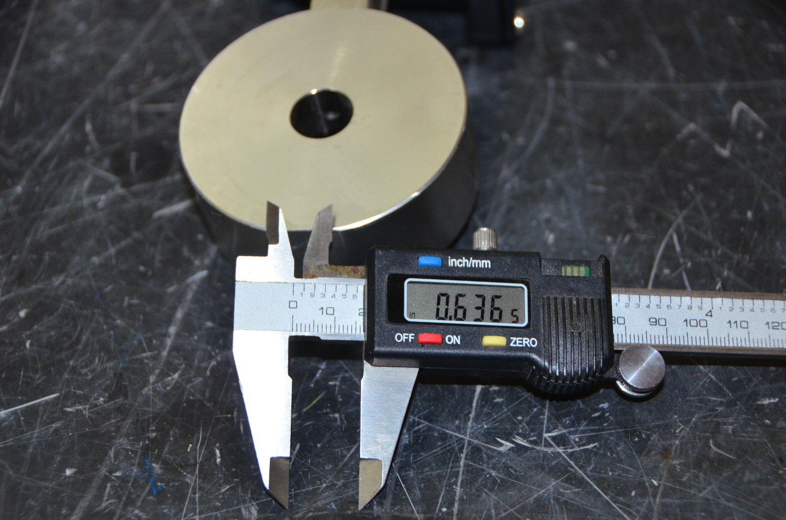 Kobold Instruments RCM-5322A Viton 1.5" Wafer Style Direct Reading Gas ...