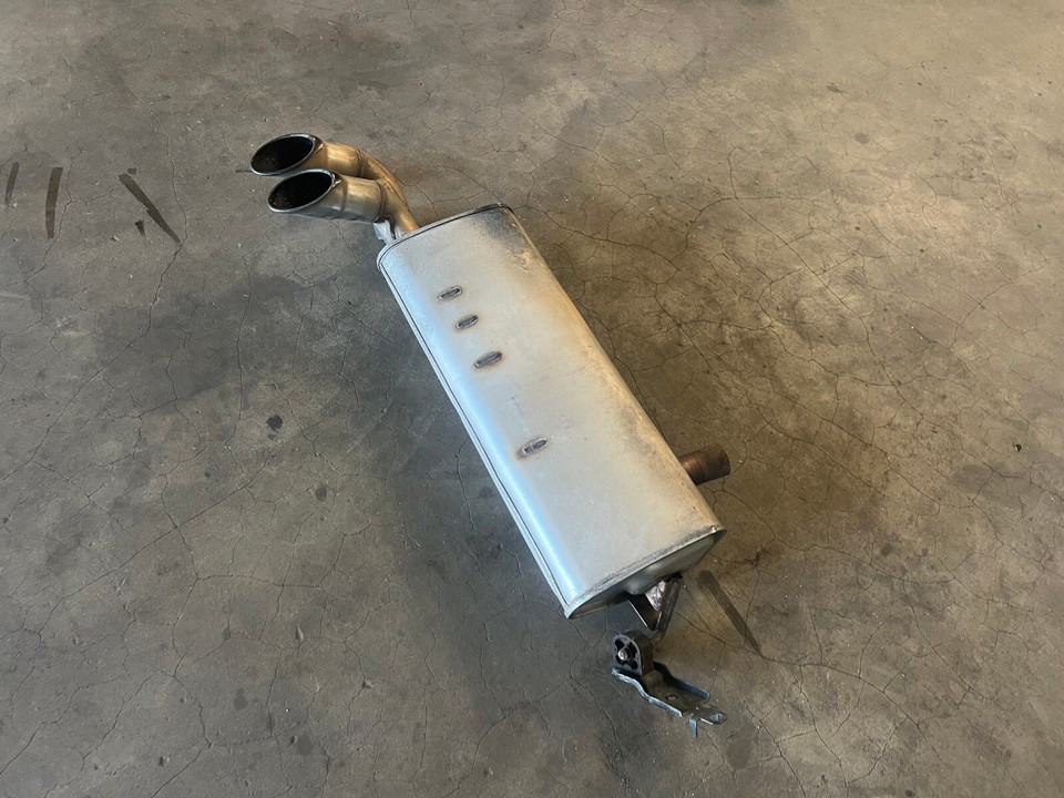 17-21 JEEP COMPASS REAR EXHAUST MUFFLER REAR EXHAUST MUFFLER W/PIPES ...