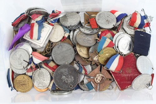 UK Royal Family Medals / Medallions Inc Jubilee Coronation Queen ...