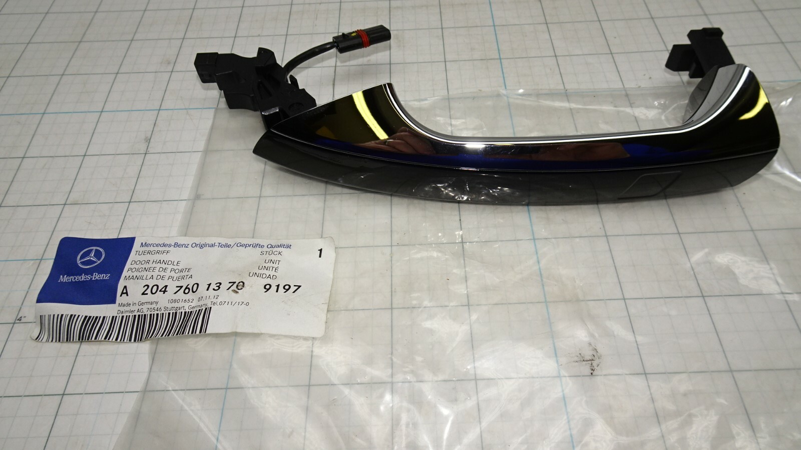 Mercedes Benz 204 760 13 70 9197 Door Handle Exterior Odsidian Black LH ...