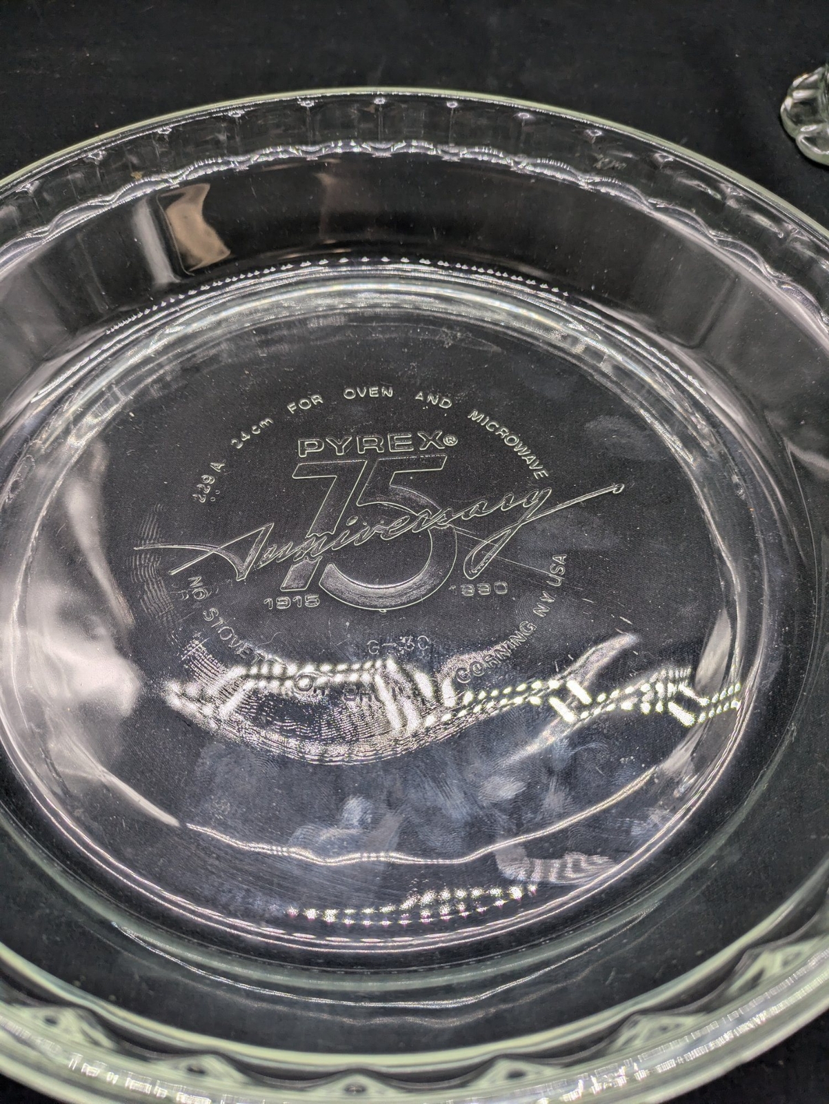 Pyrex Glass 75th Anniversary Microwave And Oven Safe Pie Dish Plates ...