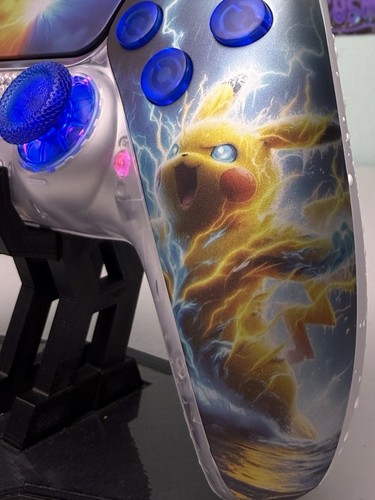 Pokémon Charizard Vs Pikachu - RGB LED - Custom Wireless Controller 4 ...