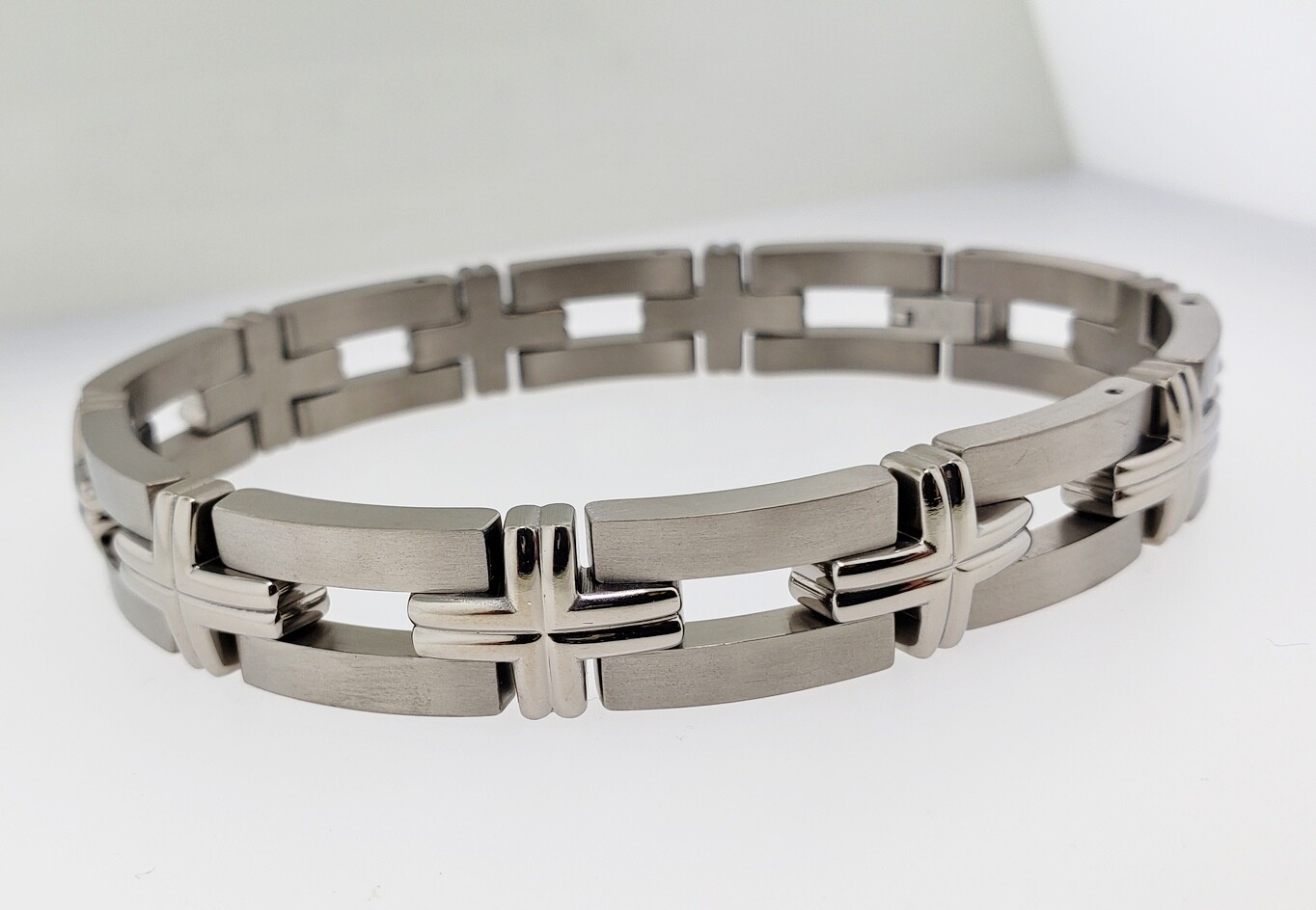REVV MENS 8.5" TITANIUM CROSS BRACELET NEW WITHOUT TAG MSRP $195 | eBay