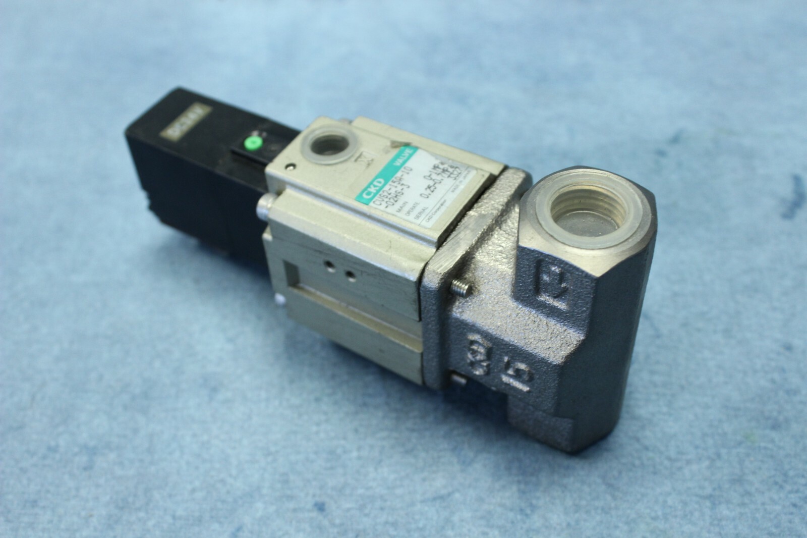 CKD CVS2-15A-10-02HS-3 Solenoid Coolant Valve 24VDC for sale online | eBay