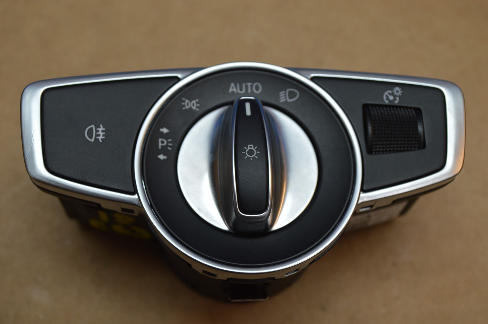 2018 W205 MERCEDES BENZ C63 AMG HEADLIGHT LAMP SWITCH PANEL 2059051810 ...