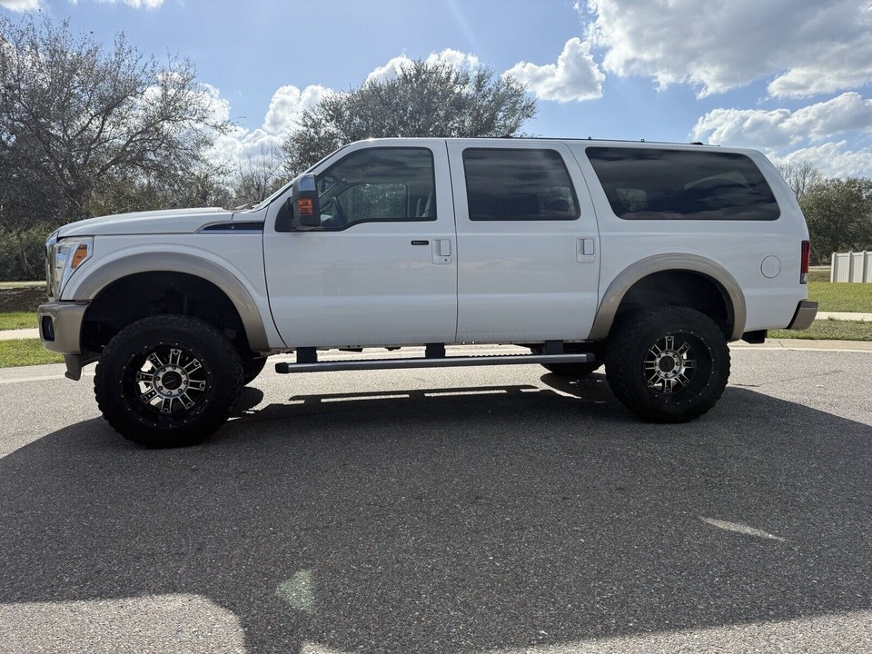 2001 Ford Excursion LIMITED | eBay