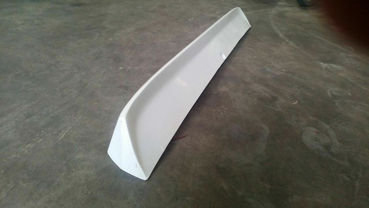 Toyota liftback levin trueno te71 TE71 rear wing duck tail spoiler | eBay