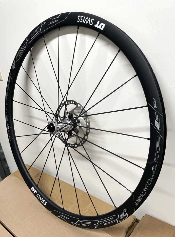 DT Swiss R32 DB Spline Front Wheel Thru Axel 15mm - Disc - Silver Hub ...