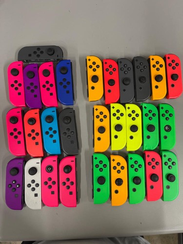 Defective Nintendo Switch Joy-Con (Read the description) For parts or ...