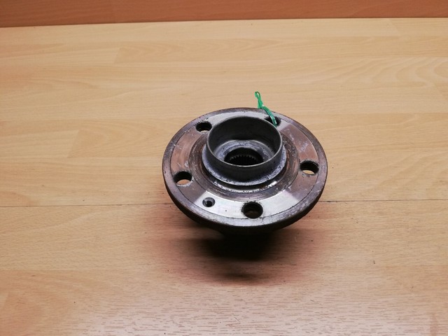 OEM VW Polo AUDI A1 Hub Seat IBIZA FABIA SKODA Front Wheel Bearing ...
