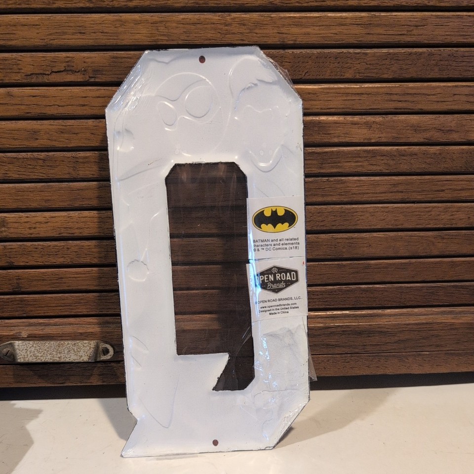 Batman HARLEY QUINN JOKER Open Road Letter Q Wall Decor Metal Sign ...
