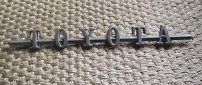 Vinatge "Toyota" Hood Emblem Fender Nameplate Ornament Badge land ...