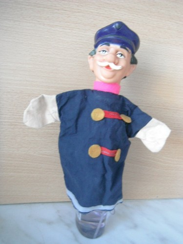 MARIONNETTE A MAIN tissu THEATRE GUIGNOL LE GENDARME H 21 CM | eBay
