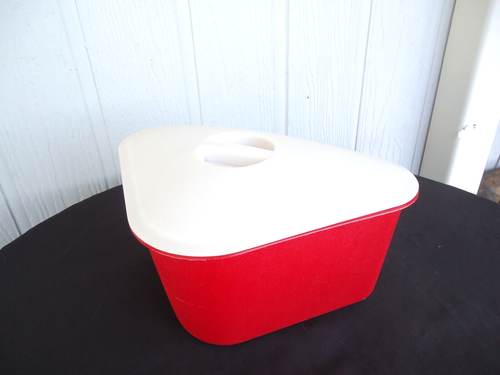 vintage Tupperware Triangle Red All-in-One Corner Sink container ...