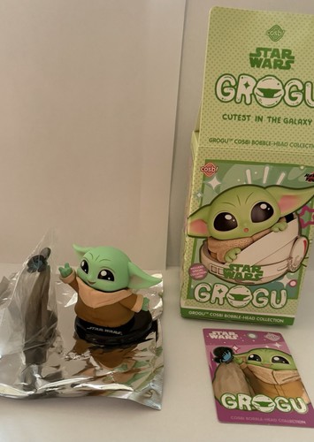 Hot Toys Grogu Cosbi Bobble-Head with Butterfly Star Wars Celebration ...