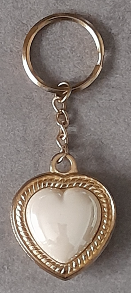 Gold Toned White Heart Shape Keychain 9 cm Long | eBay