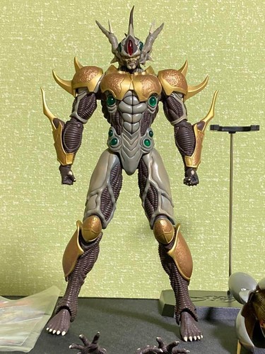 Guyver Bio Fighter Collection Max The Bioboosted Armor Zoalord Gyuot ...