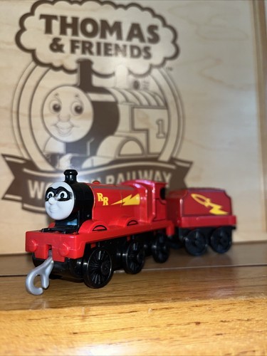 RAIL ROCKET JAMES ! THOMAS FRIENDS TRAIN TRACKMASTER DIECAST PUSH ALONG ...