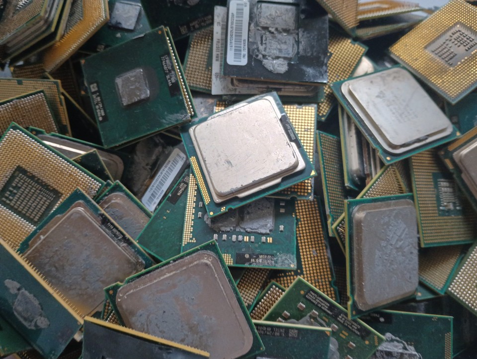 1 lb. Mixed Pinned,pinless CPU Processors for Scrap Gold Recovery | eBay