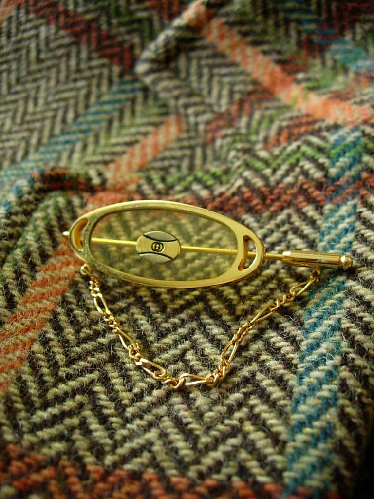Gorgeous RARE Vintage GUCCI Lucite GG Lapel Scarf PIN Jewelry Accessory ...