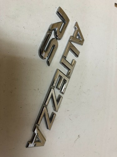 JDM TOYOTA ALTEZZA SXE10 SXE15 IS300 TRUNK EMBLEMS OEM #09 | eBay