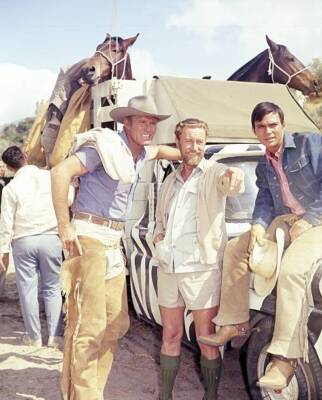 CHUCK CONNORS RONALD HOWARD TODD CLARK Cowboy in Africa 1967 OLD TV ...