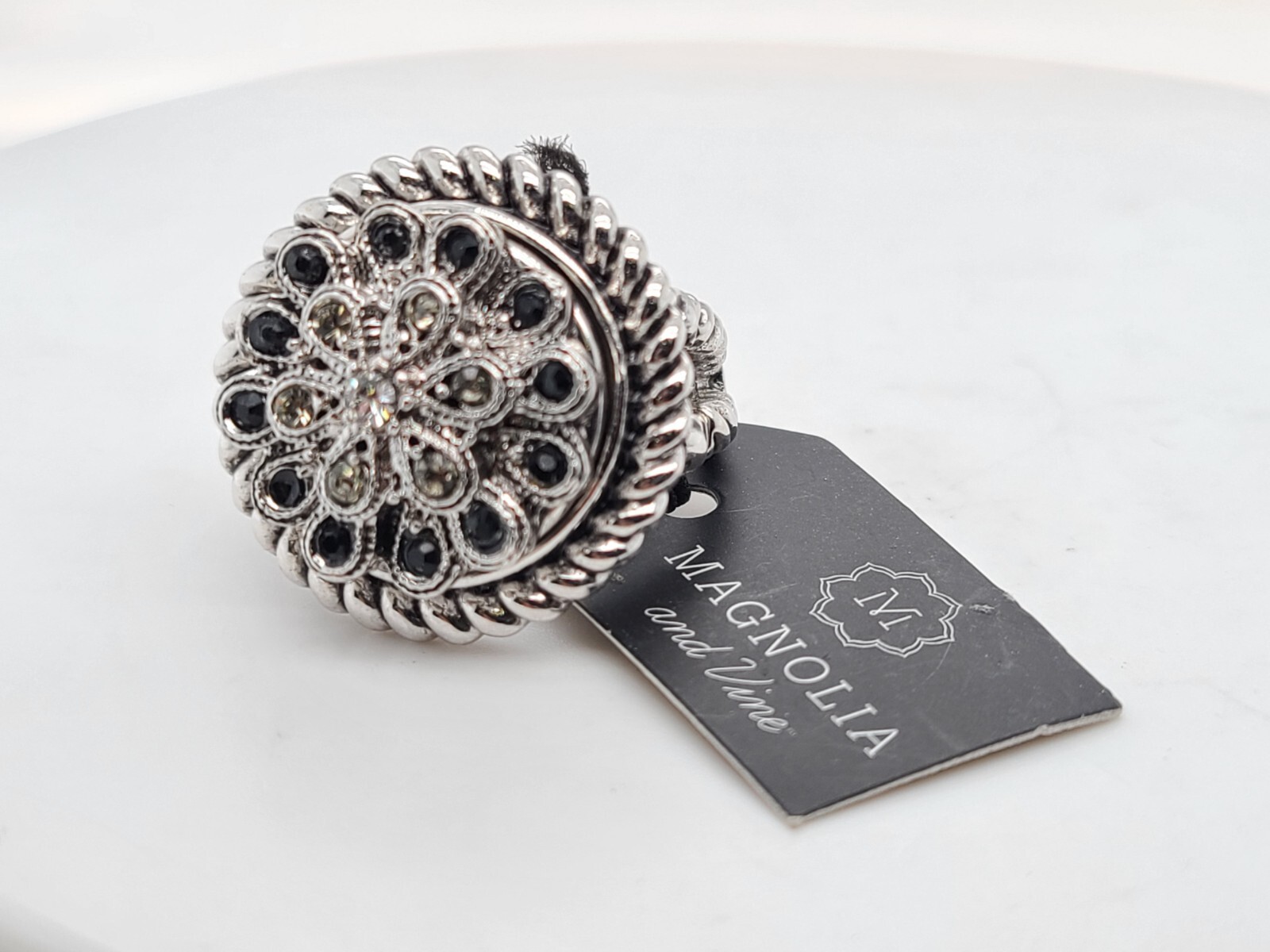 Magnolia & Vine Clustered Stretchy Cocktail Ring for … - Gem