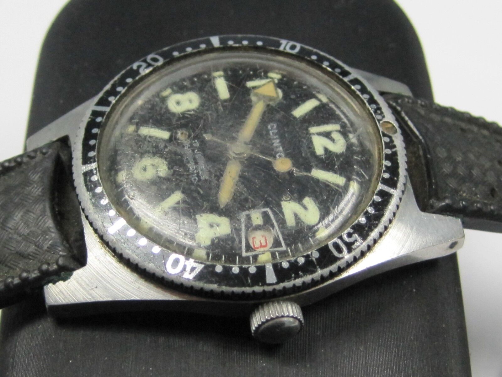 Vintage Mans Clinton Diver-date 110 Jewels Stainless Steel Wrist Watch ...